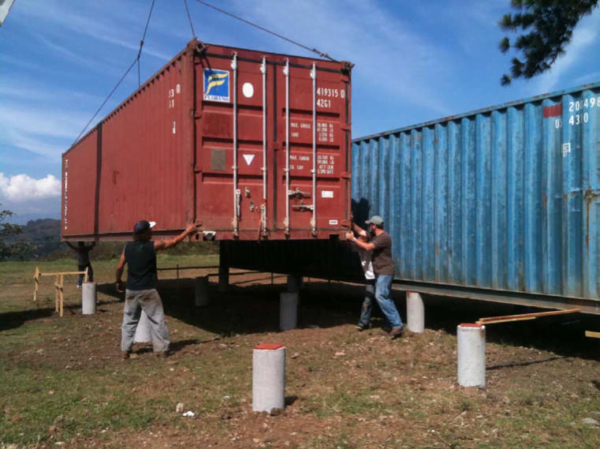 Containers of Hope: Cool Costa Rican Shipping Container House Only ...